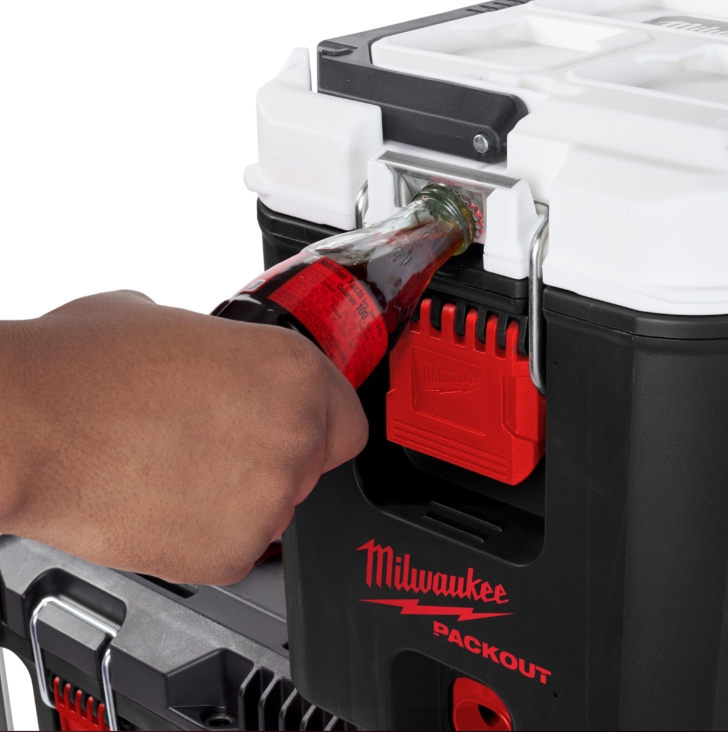 Sjekk prisen! Milwaukee 4932471722 Packout kjøleboks | Prohandel AS